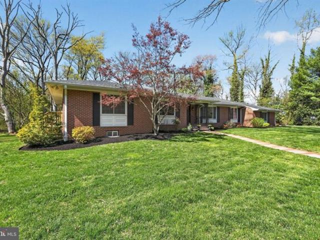 Oriole Way, Moorestown, Home For Sale