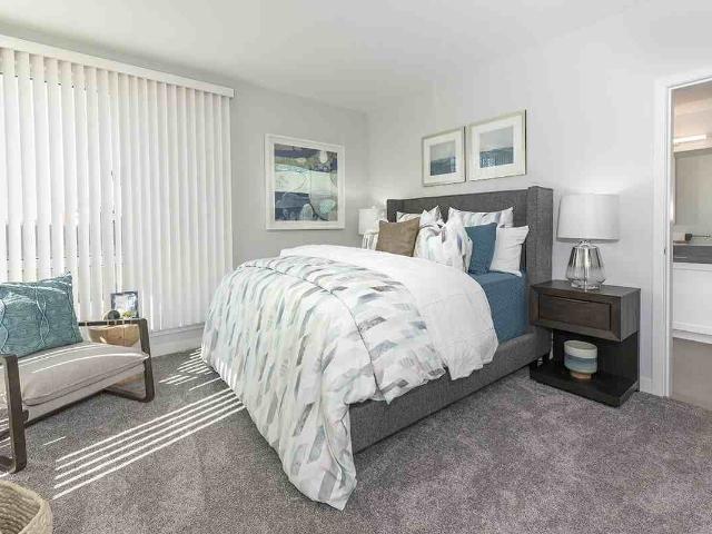 Orion Apartments 2 Bedroom Apartment for Rent at 255 9th Ave, Oakland, CA 94606 Produce and Waterfront