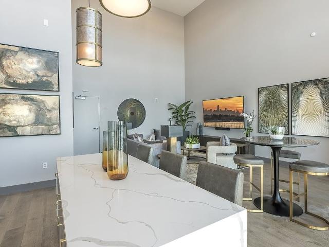 Orion Apartments 2 Bedroom Apartment for Rent at 255 9th Ave, Oakland, CA 94606 Produce and Waterfront