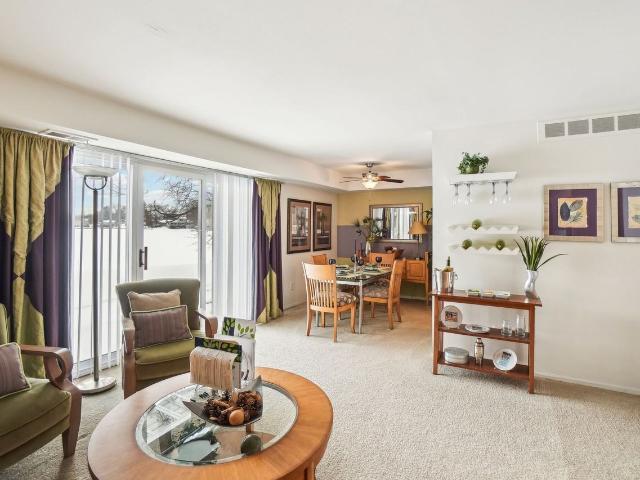 Orion Cove Apartments 2 Bedroom Apartment for Rent at 711 Kimberly, Lake Orion, MI 48362