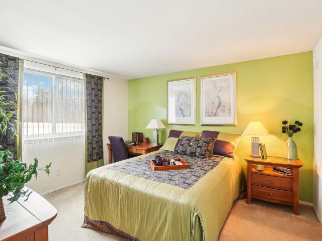 Orion Cove Apartments 2 Bedroom Apartment for Rent at 711 Kimberly, Lake Orion, MI 48362