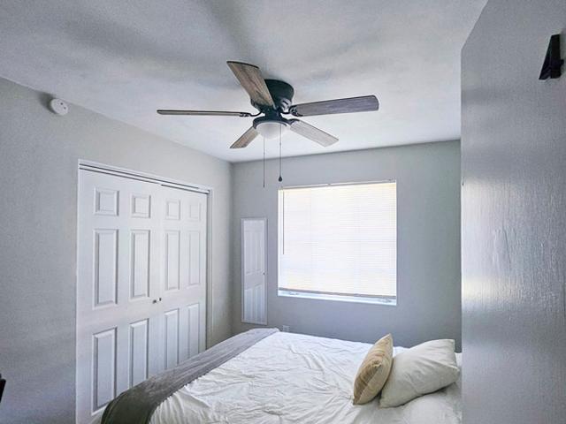 Orlando Home, a 4 minute walk to transit stop N Powers Dr and Bolling Dr