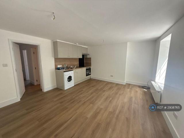Orpington, Bromley, BR6 1 bed flat to rent £1,480 pcm £342 pw