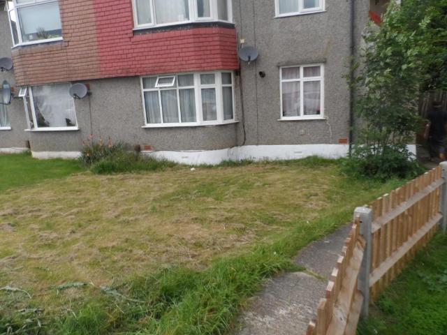 Orpington, LONDON, BR5 2 bed flat to rent £1,600 pcm £369 pw