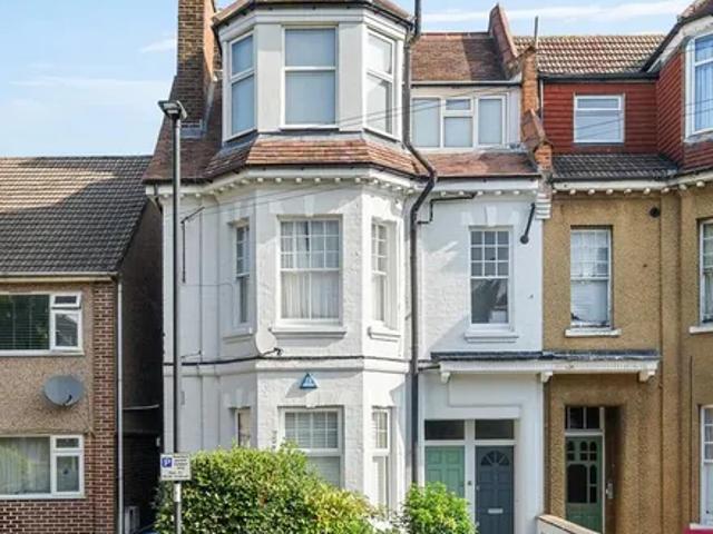 Orpington Road, Winchmore Hill, London, N21 3PG, United Kingdom | 2 bed apartment for rent #131559960 | Rentberry
