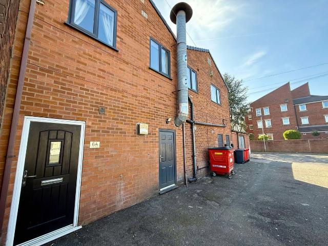 Orrell Road, Orrell, Wigan WN5, 2 bed flat to rent, £750 pcm | PrimeLocation