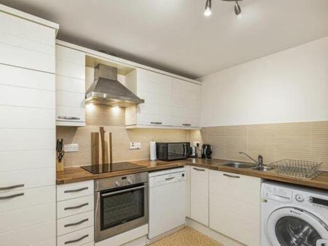 / Orrok Lane, Liberton, 2 Bedroom Flat