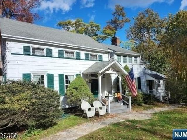 Orton Rd, West Caldwell, Home For Sale
