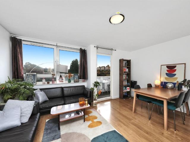 Orwell Court, Pownall Road, London E8, 3 bed flat to rent, £3,300 pcm | PrimeLocation