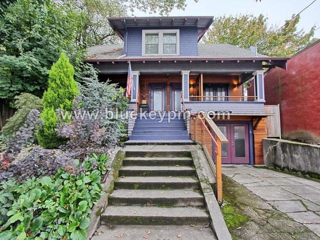ORYA2422 Studio Apartment for Rent at 2422 Ne Glisan St, Portland, OR 97232 Kerns