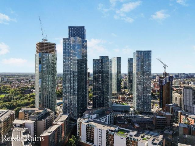 Owen Street, Greater Manchester M15 3 bed apartment to rent £4,400 pcm £1,015 pw