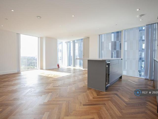 Owen Street, Manchester, M15 2 bed flat to rent £2,025 pcm £467 pw