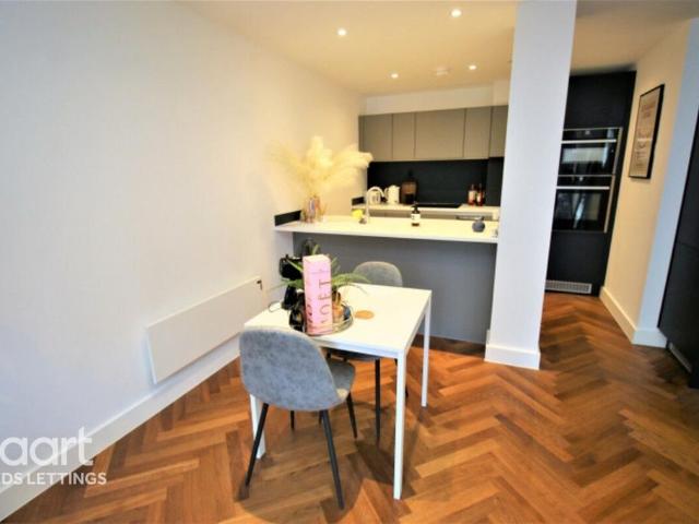 Owen Street, Manchester 1 bed apartment to rent £1,550 pcm £358 pw