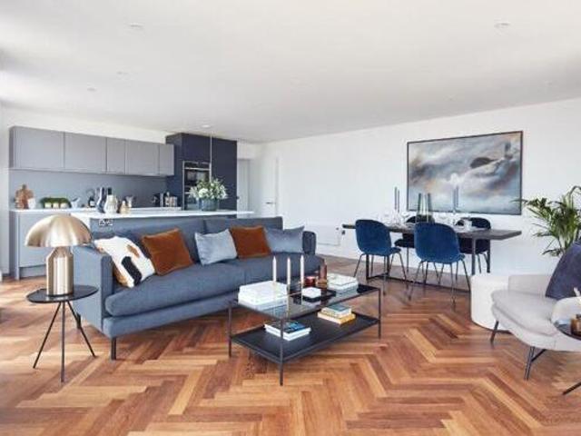 Owen Street, Manchester, 2 Bedroom Apartment