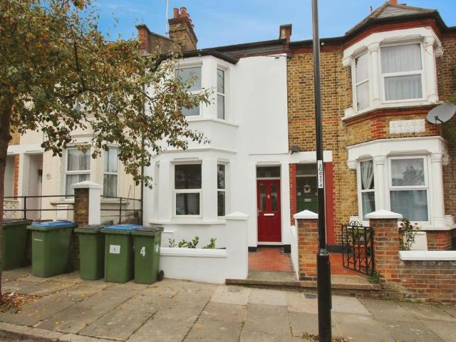 Owenite Street, Abbey Wood 5 bed terraced house to rent £2,950 pcm £681 pw