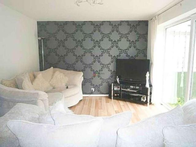 Owlthorpe Rise, Mosborough, S20