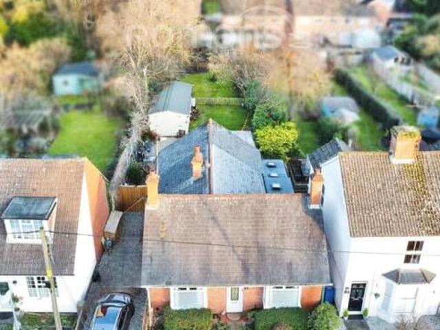 Owlsmoor Road, Owlsmoor, 4 Bedroom Bungalow