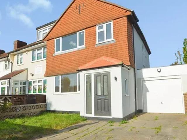 Otford Crescent, London, SE4 1RD, United Kingdom | 3 bed house for rent #168129815 | Rentberry