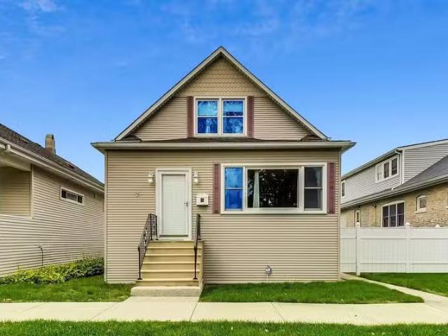 Other Chicago, IL 5626 W Patterson Ave #1