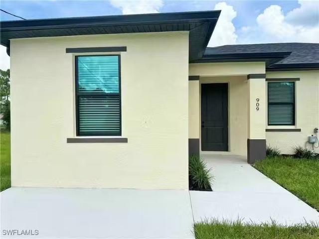 Other, Duplex, Duplex Lehigh Acres, FL 909 Homestead Rd S