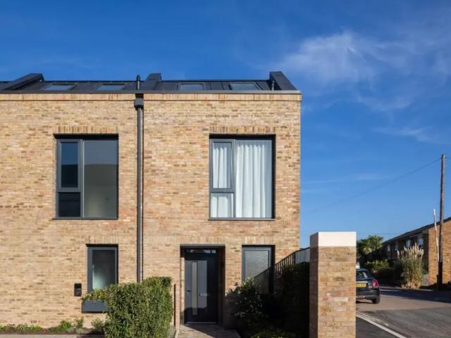 Other Housing For Rent Twickenham London 102630991