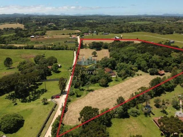 Ótima área à venda próximo ao Jardim Botânico!