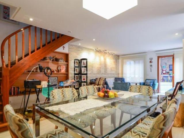 Ótima casa na Aclimação reformada, com área gourmet e piscina!