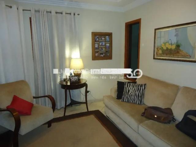 Ótima Casa na Santa Rosália