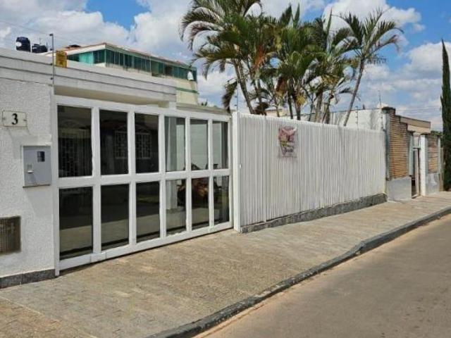 OTIMA CASA NA VICENTE PIRES RUA 12