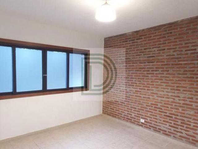 Ótima casa no Jardim Bonfiglioli com 3 quartos, perto da USP e do metro Butantã