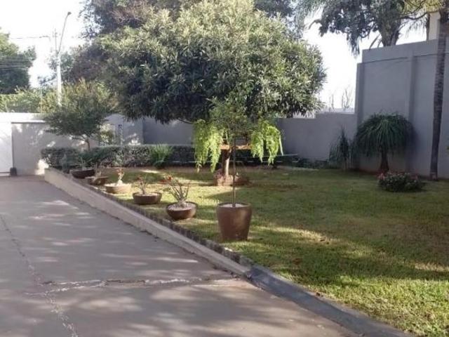 Ótima casa a venda no Campos Ville em Araraquara