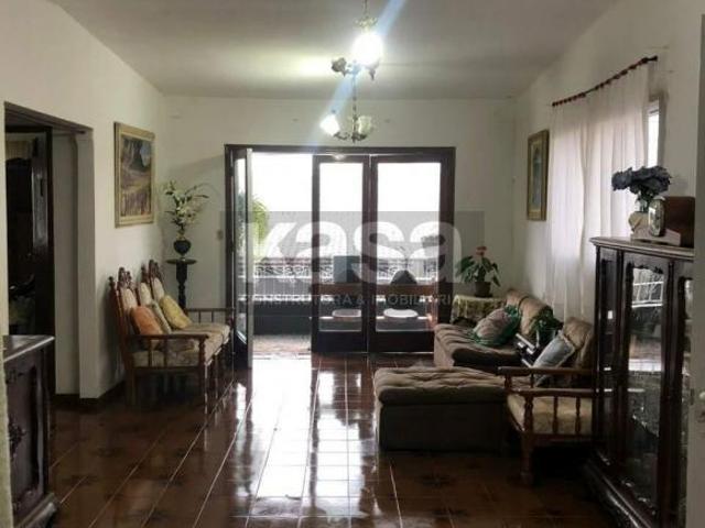 Ótima casa à venda no bairro do Jardim América em Bragança Paulista/SP