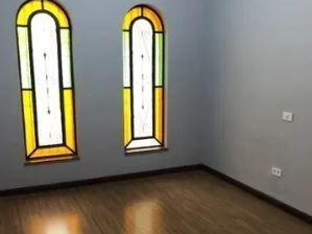Ótima casa à venda no Ipiranga Vila Dom Pedro I com 190m², 2 dormitórios, 2 banheiros e 3 vagas de