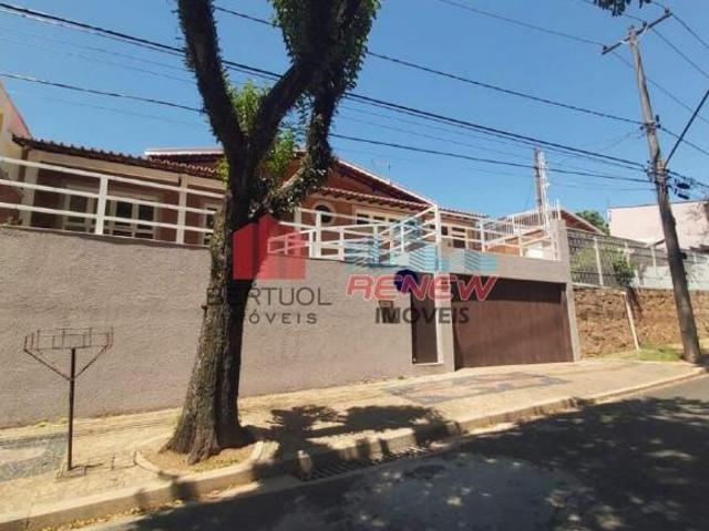 Ótima Casa a venda no Jardim Celani Residencial ou Comercial