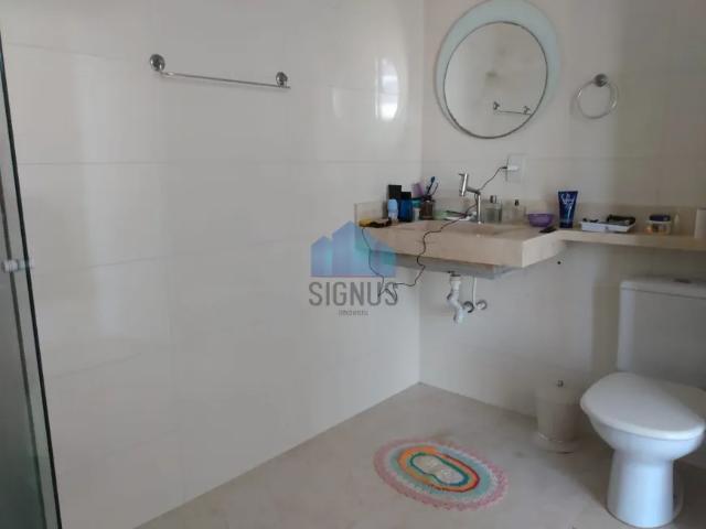 Ótima casa à venda no jd. Ouro preto com 219 m² com duas vagas cobertas