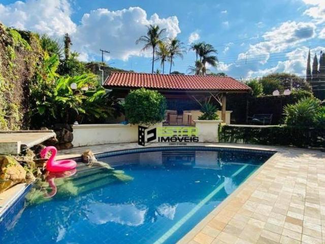 Ótima casa á venda no Vila Gardenia com 715 metros de terreno!