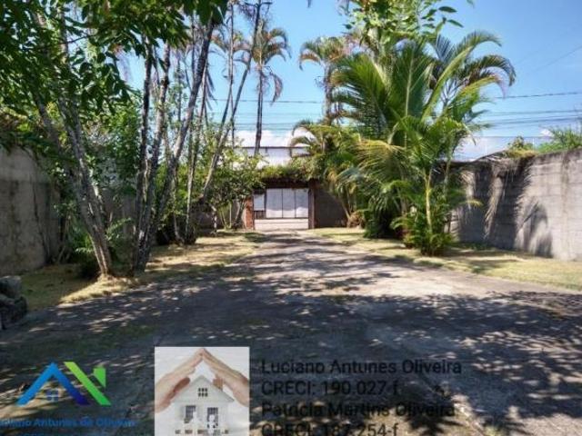 Ótima casa a venda na Praia em Caraguatatuba SP
