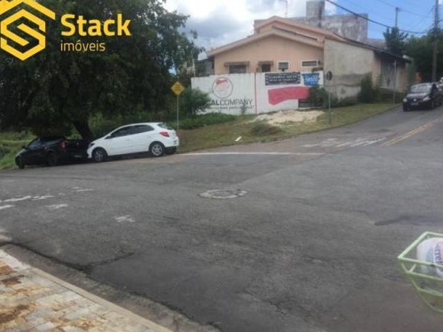Ótima casa a venda situada em um local privilegiado no bairro Cidade Jardim II em Jundiaí SP