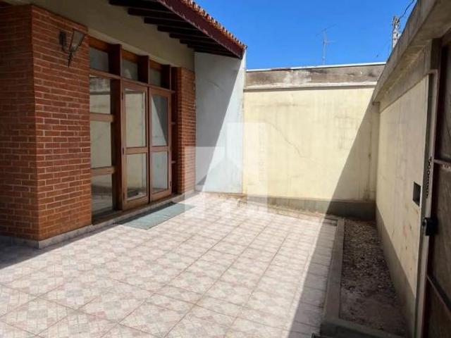 Ótima Casa à venda, Residencial ou Comercial Vila Vianelo, Jundiaí, SP Excelente Localização