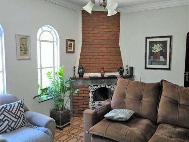 ÒTIMA CASA A VENDA VILA GALVÃO