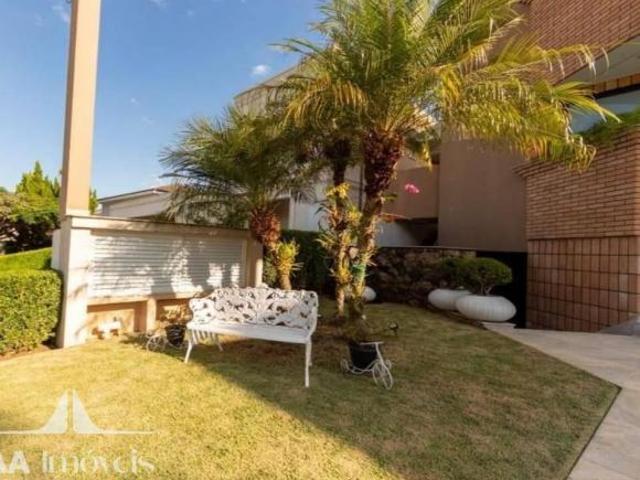 ÓTIMA CASA ALPHAVILLE REFORMADA E MOBILIADA, 4 DORMTS, COMPLETA!