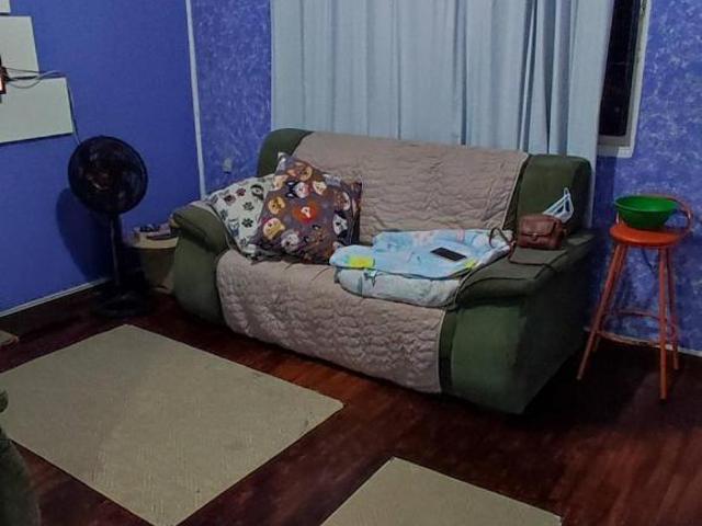 Ótima Casa Assobradada com 3 Dormitórios 4 Vagas Jd Dabril Osasco/SP