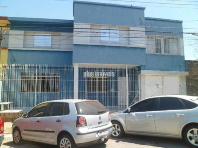 ÓTIMA CASA COM 4 DORMITÓRIOS E 2 SUÍTES NO CAMPO BELO 250,00 M2
