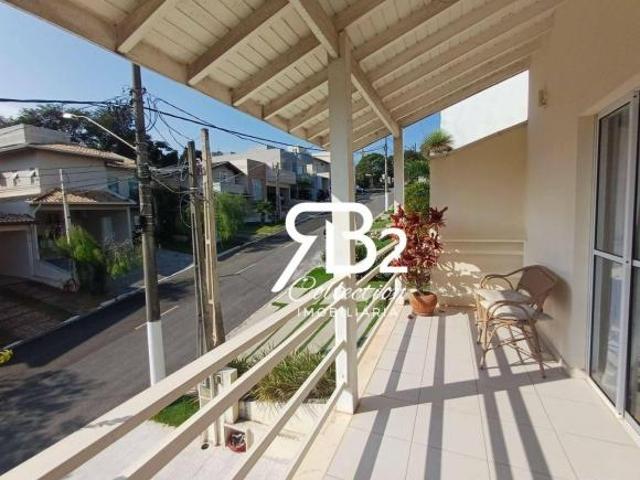 Ótima casa com 04 dormitórios no Vila de Treviso em Vinhedo/SP