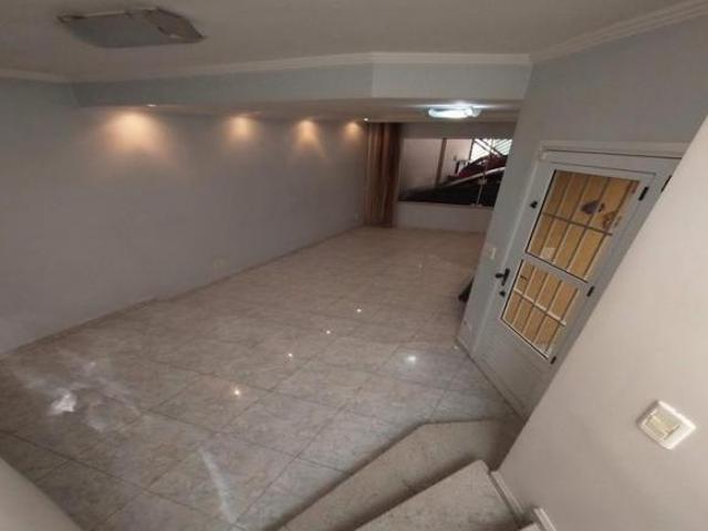 Ótima Casa com 180 m²