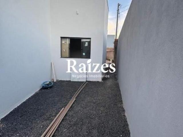 Ótima casa com 2/4 sendo 1 suíte no Jardim Europa