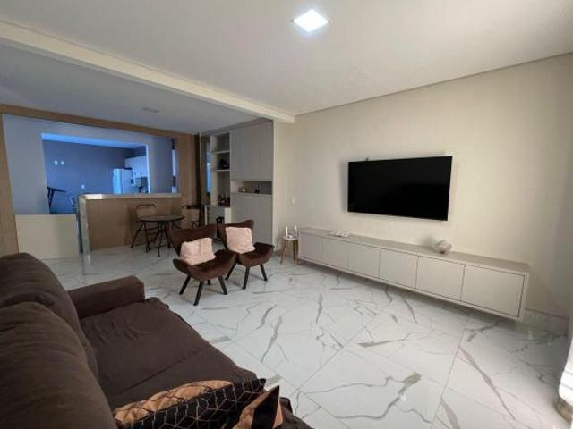 Ótima casa com 2 quartos e escriturada na Avenida da misericórdia Vicente Pires