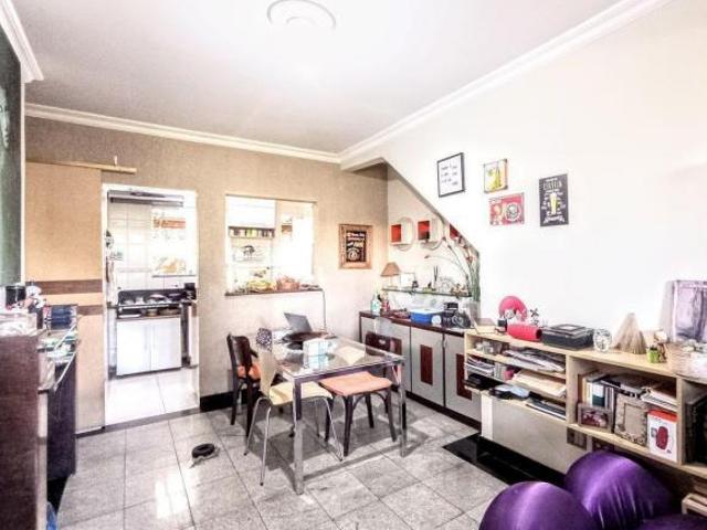 Otima casa com 3 quarto sendo 1 suite 1 vaga Cidade São Mateus São Paulo