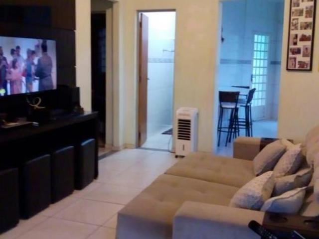 Otima casa com 3 quarto sendo 1 suite, 2 vagas Vila Santa Catarina São Paulo