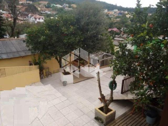 Ótima casa com 3 quartos em Viamão